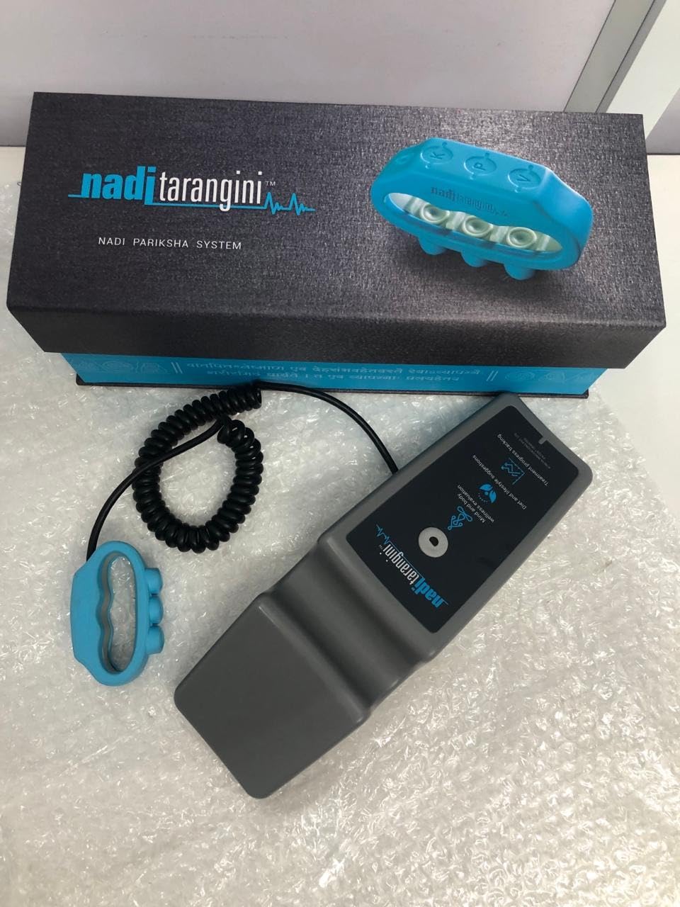 Nadi Tarangini Pulse Analysis System: Integrating Traditional Nadi ...