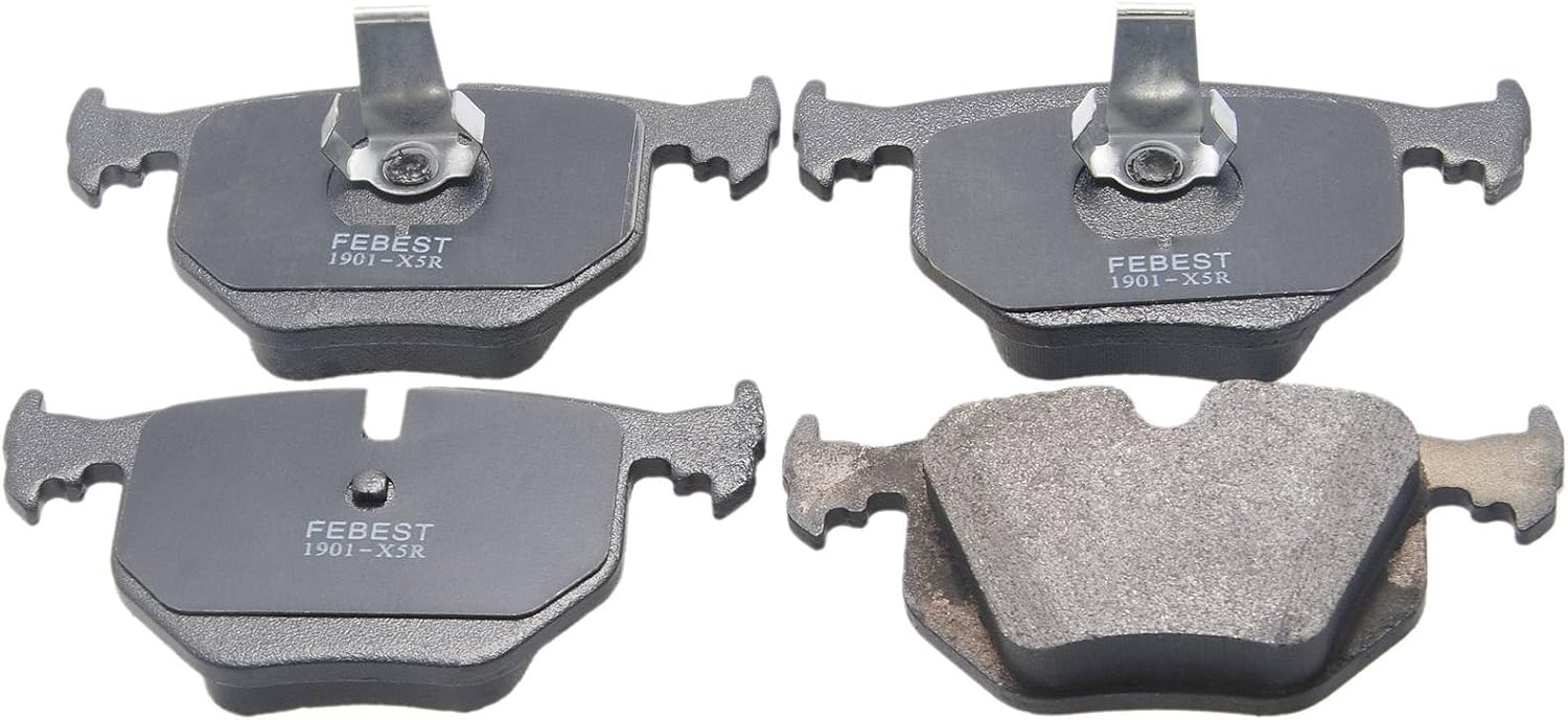 Amazon.com: 34213403241 / 34213403241 - Rear (Disc Brake) Pad Kit For ...