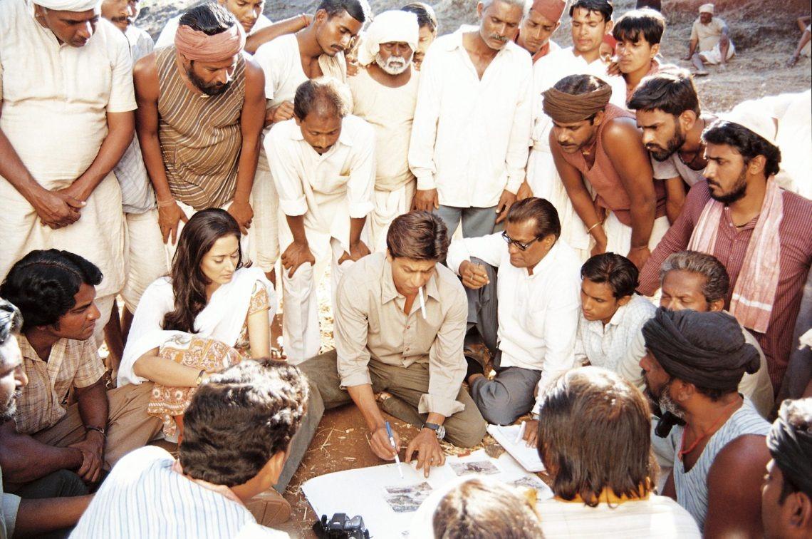 Swades [DVD]: Amazon.co.uk: Shahrukh Khan, Shahrukh Khan: DVD & Blu-ray