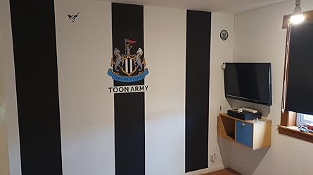 Newcastle United Football Club Official Crest & Personalised Name Wall ...
