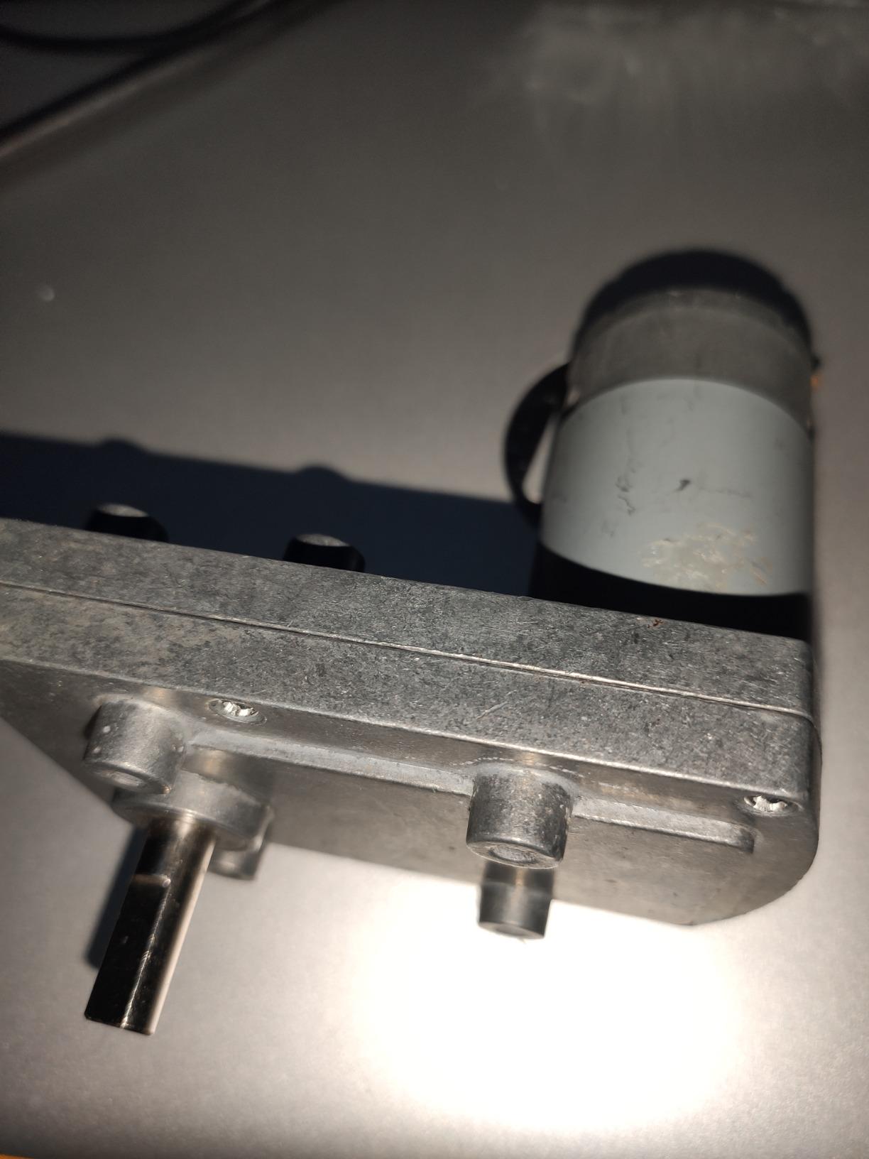 Techtonics 12v DC Square Gear/Geared Motor 10 RPM - High Torque ...