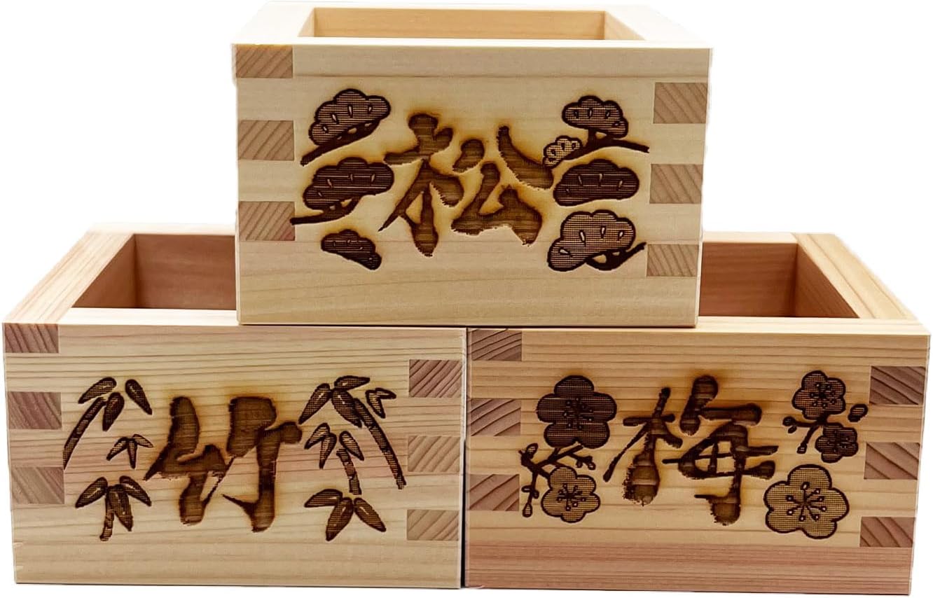 Amazon.com: TOKYO ART Japanese Wooden Sake Masu Cups (Set of 3) with Japanese Lucky Artwork ...