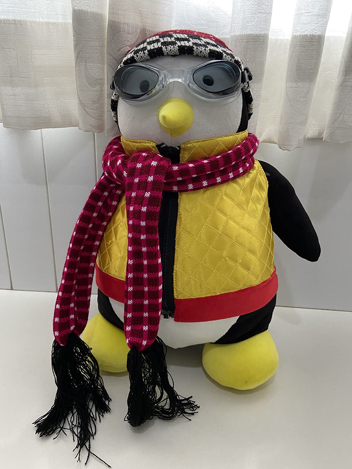 Buy Peekabooh hugsy Penguin Soft Toy Friends - How You Doin? Joeys Cute ...