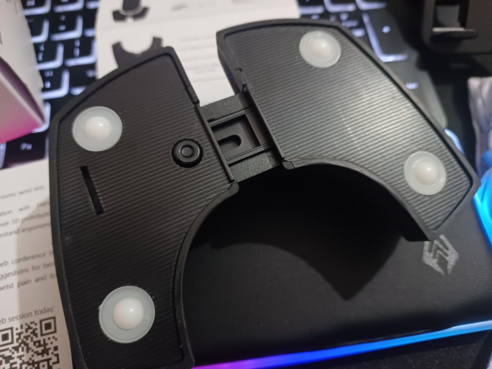 VRIST Ergonomic Gliding Wrist Support or Wrist Rest for Mouse ...