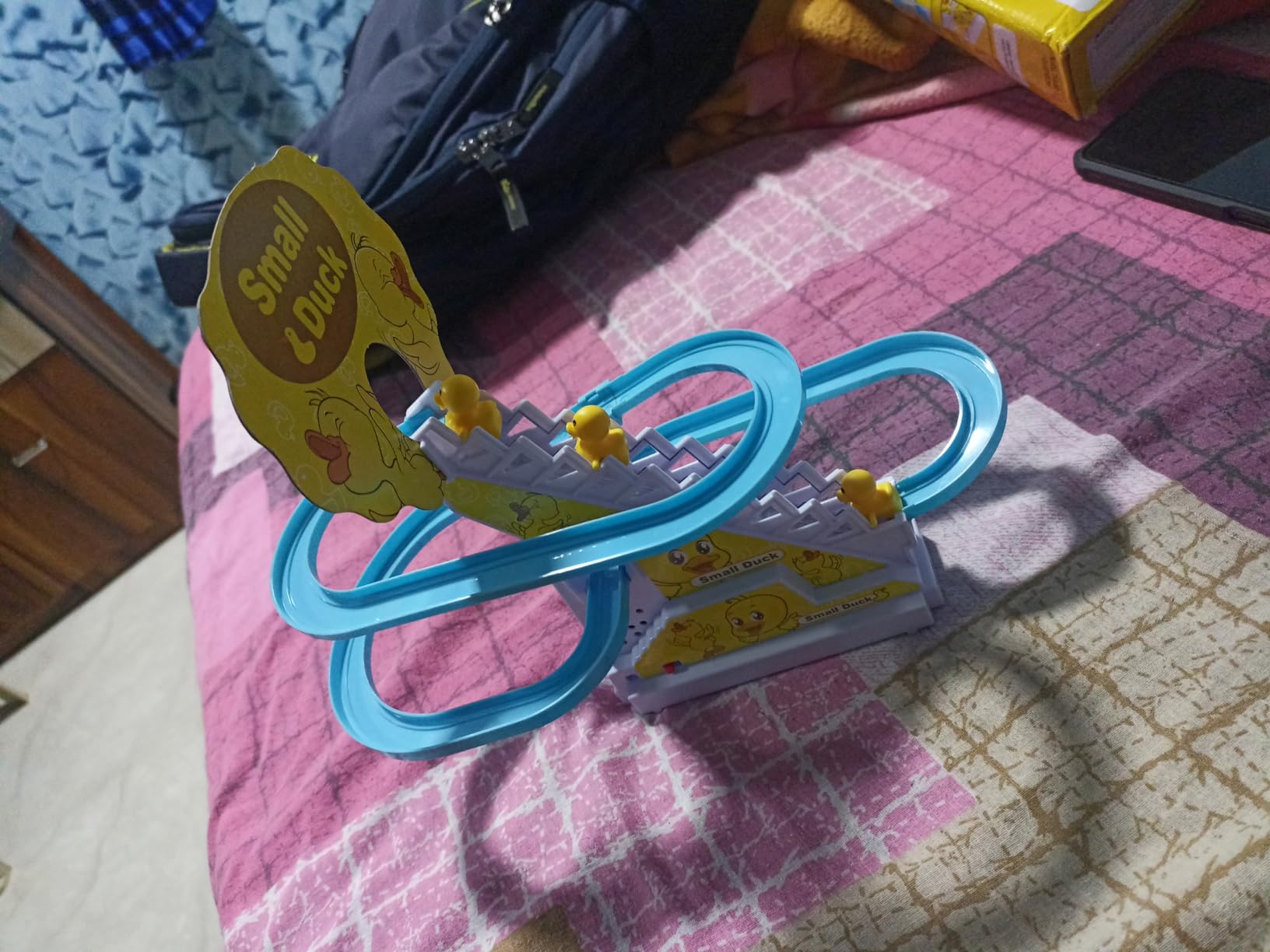 GRAPHENE 3 Duck Slide Toy Set, Funny Automatic Stair Climbing Ducklings ...