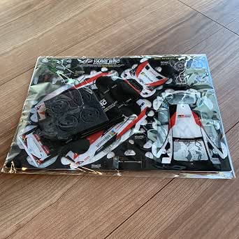 Amazon.co.jp: Papercraft Toyota Yaris 2 Pieces : Toys & Games