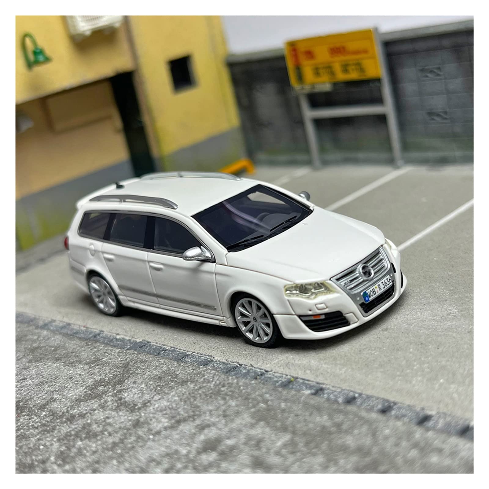 Volkswagen Passat R36 News: Alufelgen VW Passat R36 Variant Mit 8x19