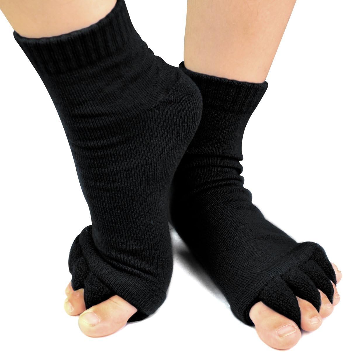 Amazon.com: 1 Pair Yoga GYM Massage Five Toe Separator Socks Foot ...