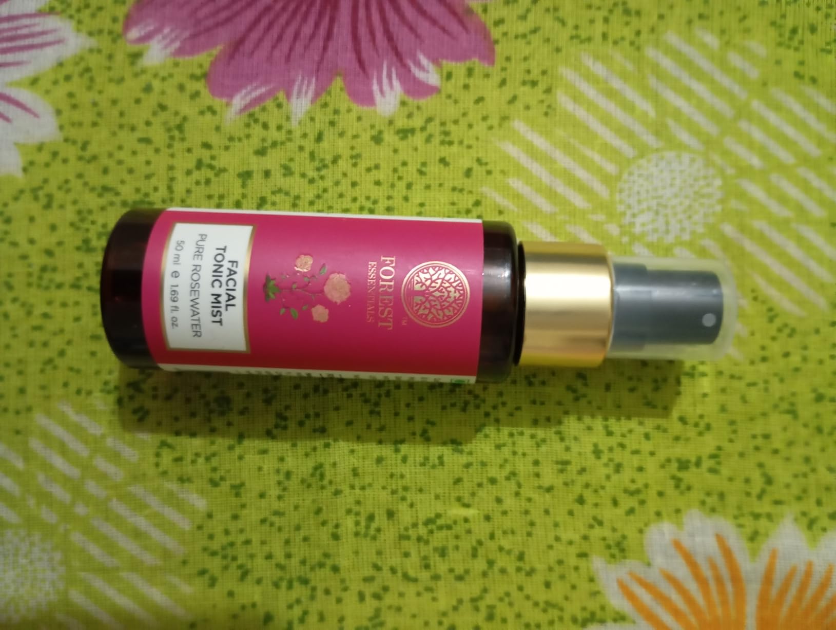 Forest Essentials Pure Rosewater (Toner) Facial Tonic Mist | Hydrating ...