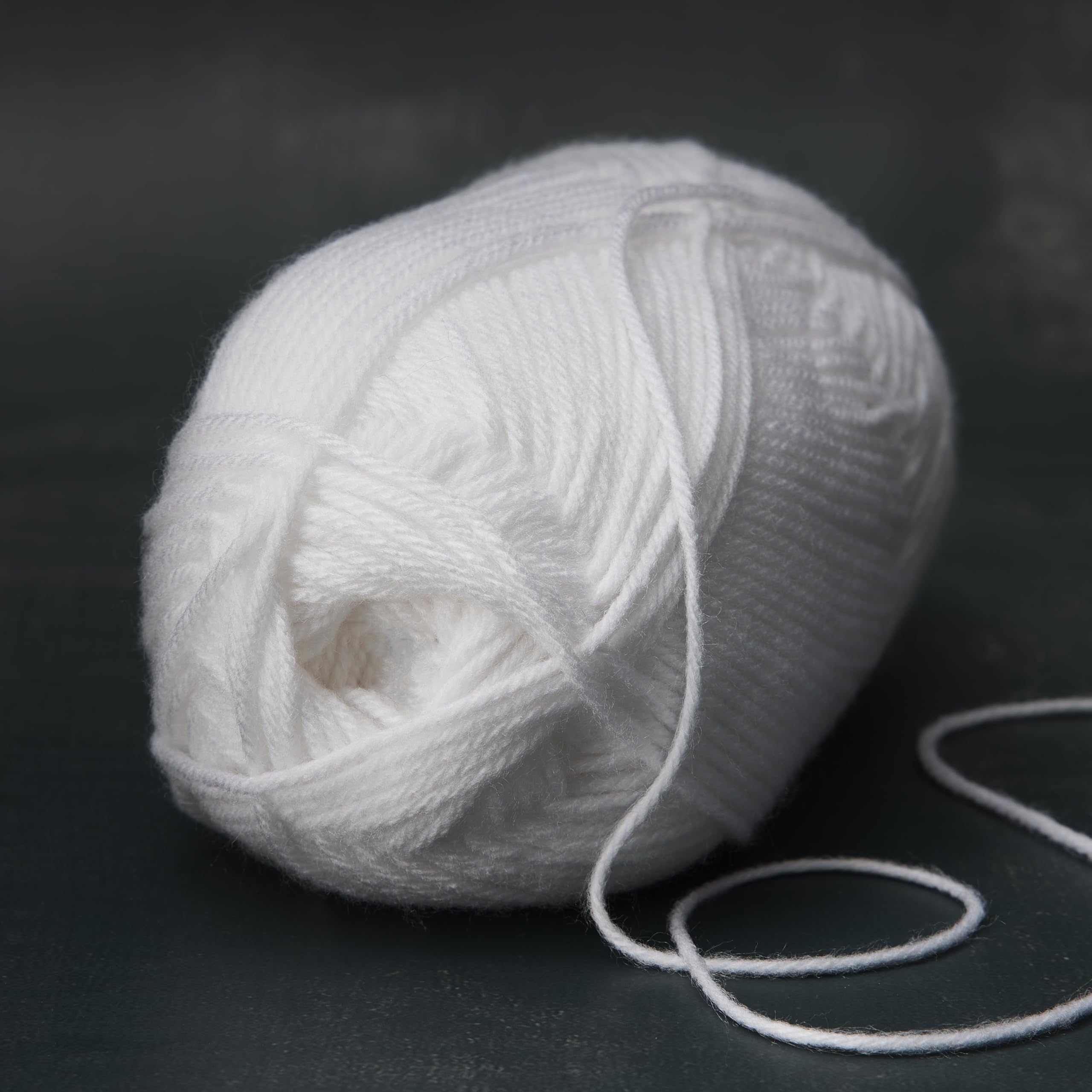 Amazon.com: Loops & Threads Impeccable Solid Yarn - Solid Yarn for ...