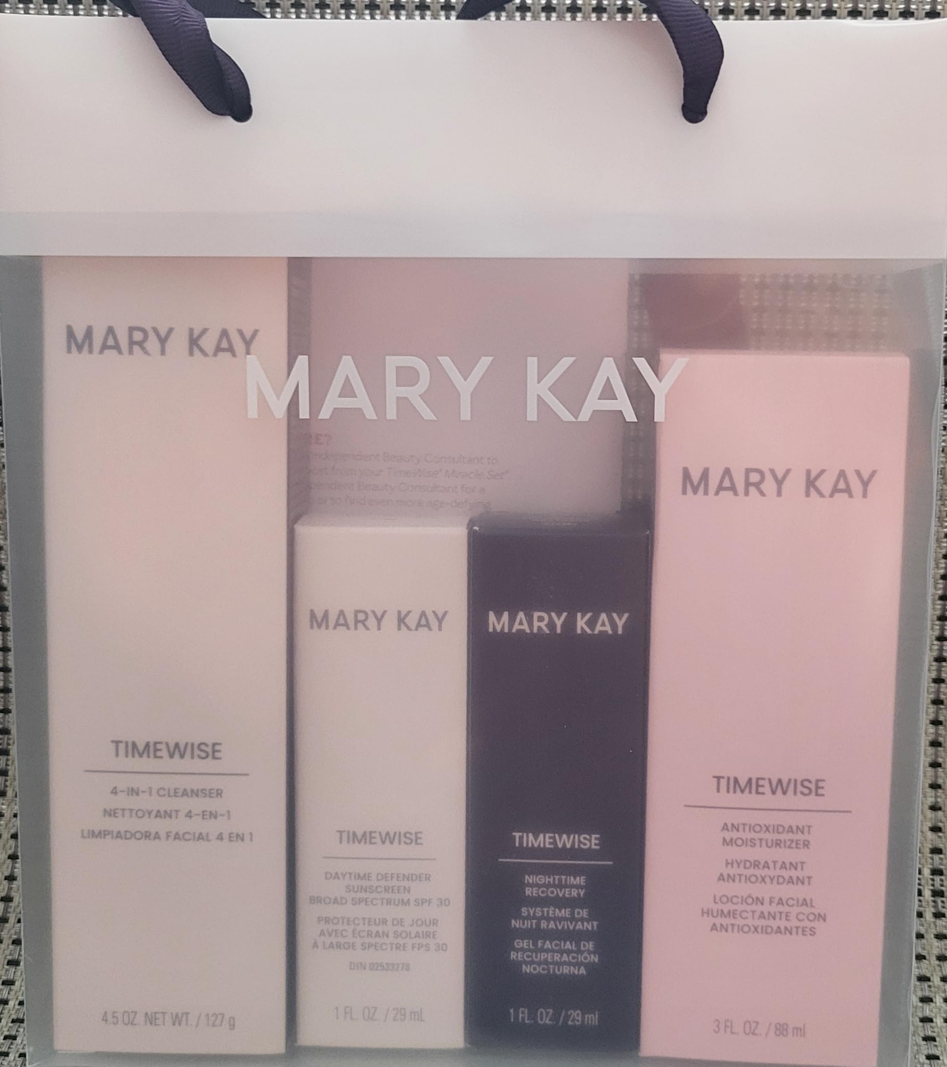 Amazon.com : Mary Kay TimeWise Miracle Set, Normal/Dry Skin : Facial ...