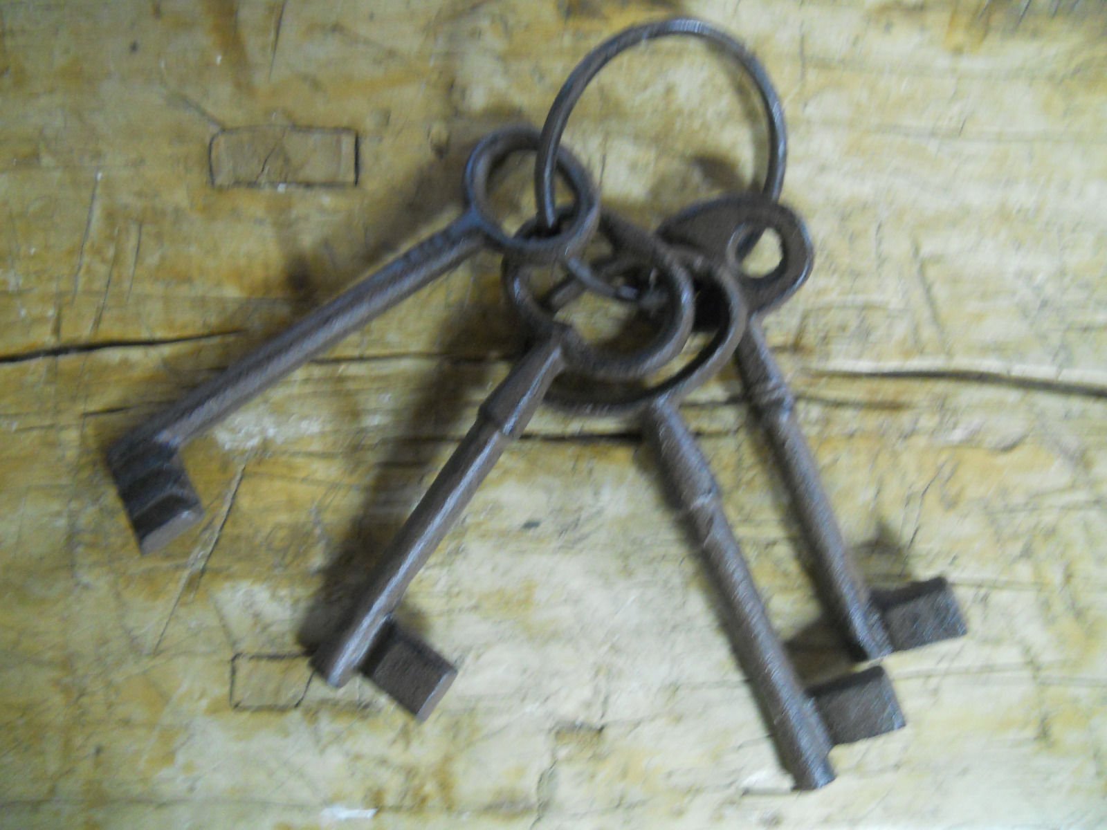 Jailhouse Old Keys