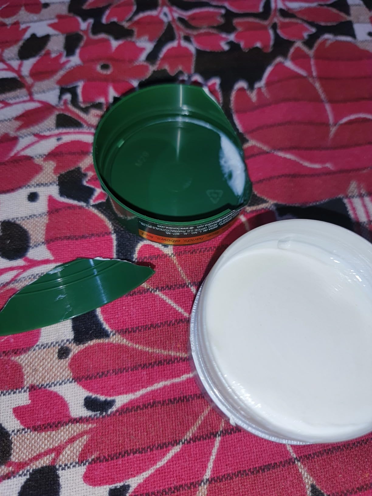 Boroline Antiseptic Ayurvedic Cream, 40g Box : Amazon.in: Health ...