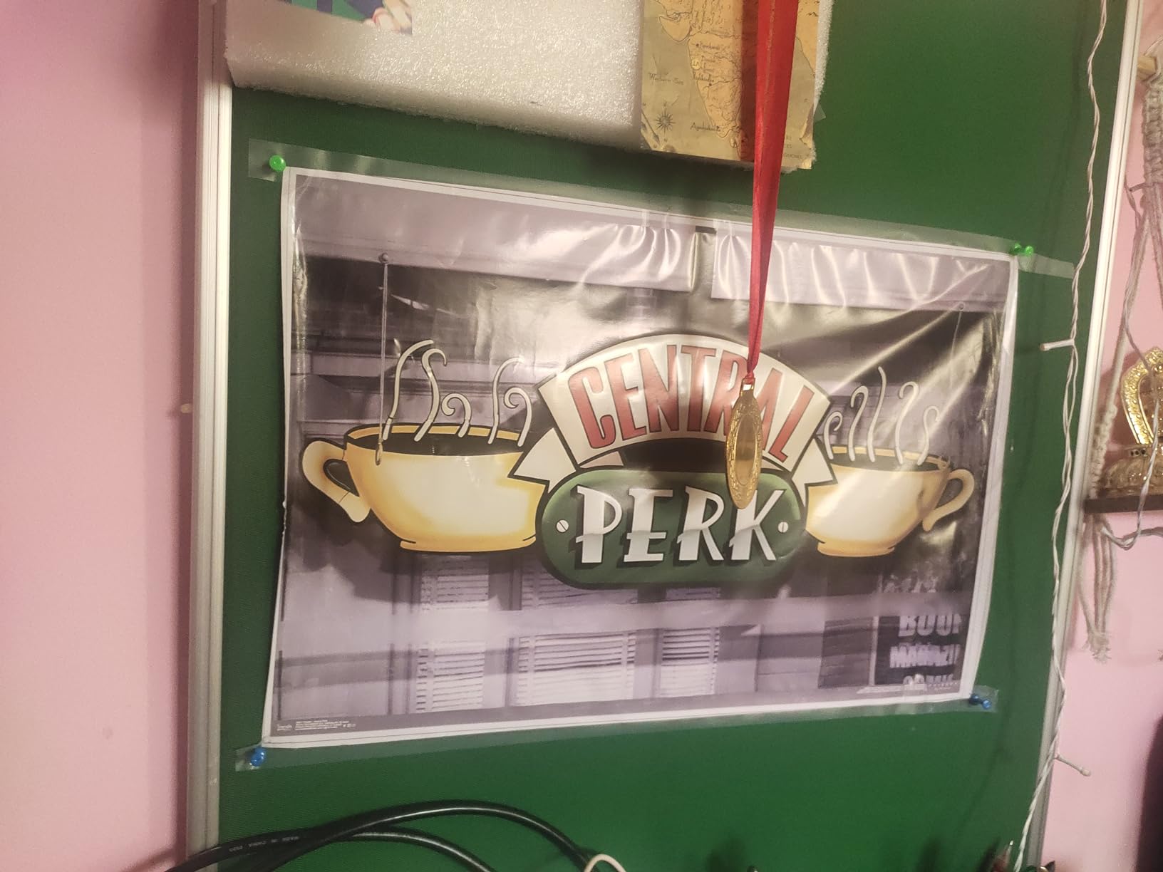 Techgifti Friends - Central Perk Wall Poster for Hotels, Restaurant ...