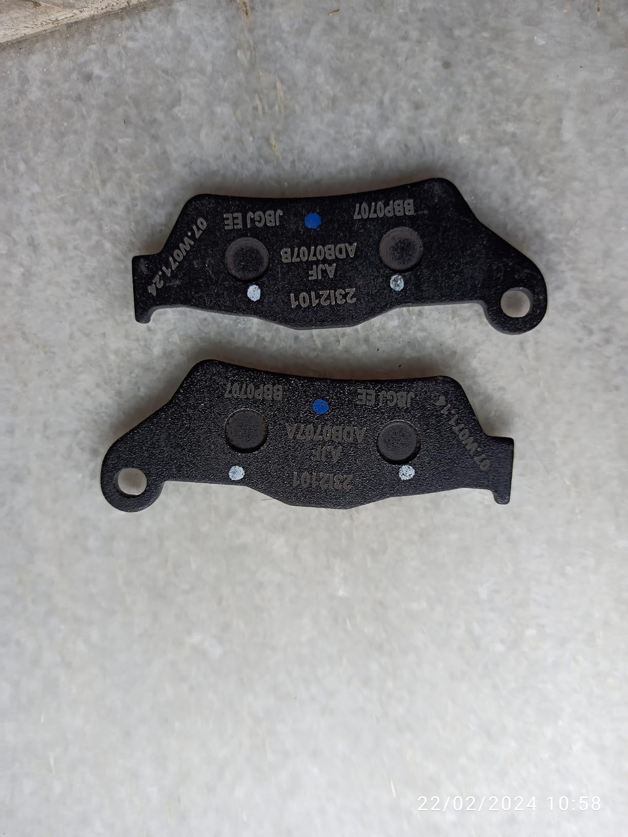 Yamaha Disc Brake Pad Front for FZ V2, (2014-2020), R15V3 (2019), FZ25 ...