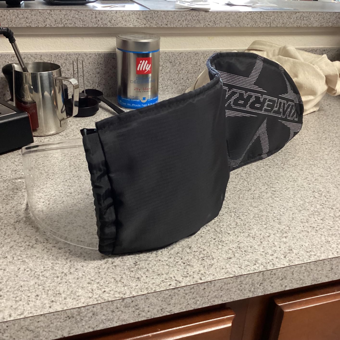 Amazon.com: ViaTerra Motorcycle Helmet Visor Sleeve for Storing and ...