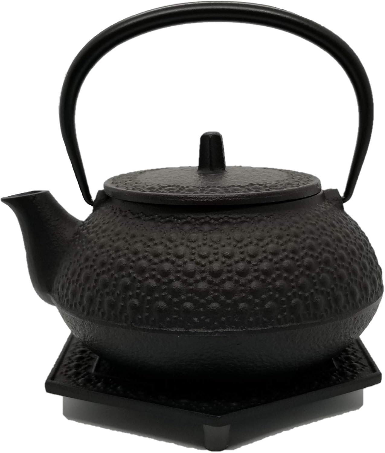 Amazon｜岩鋳 Iwachu 鉄瓶兼用急須 5型新亀甲セット 黒焼付 0.65L ホーロー無し 直火可 南部鉄器 16115｜鉄瓶 オンライン通販