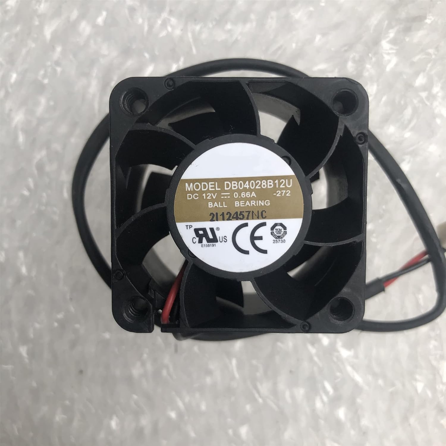 Amazon.com: DB04028B12U 40x40x28mm 4cm DC12V 0.66A 2-Wire Violent high ...