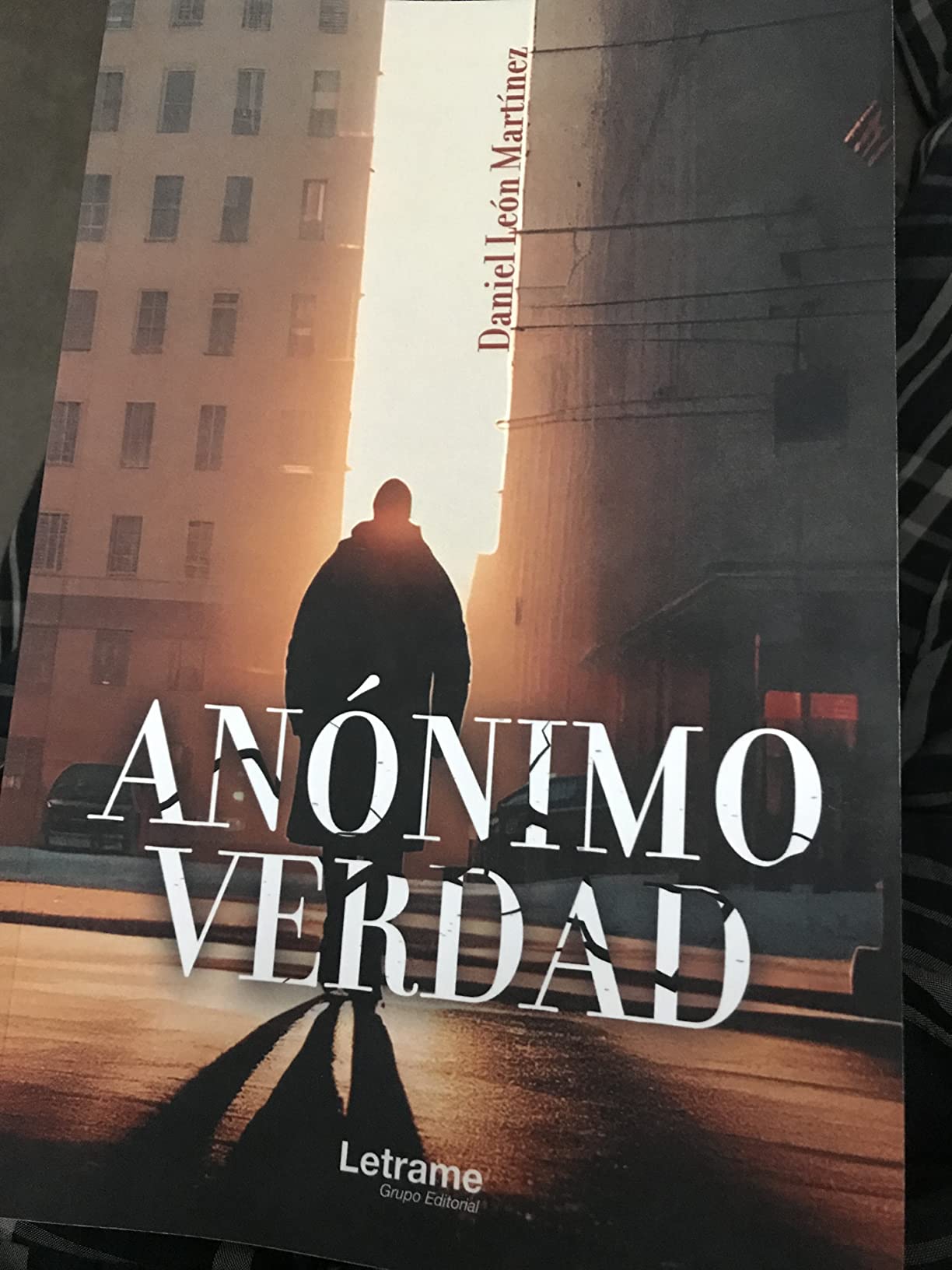 Anónimo-Verdad: 1 (Novela) : León Martínez, Daniel: Amazon.es: Libros