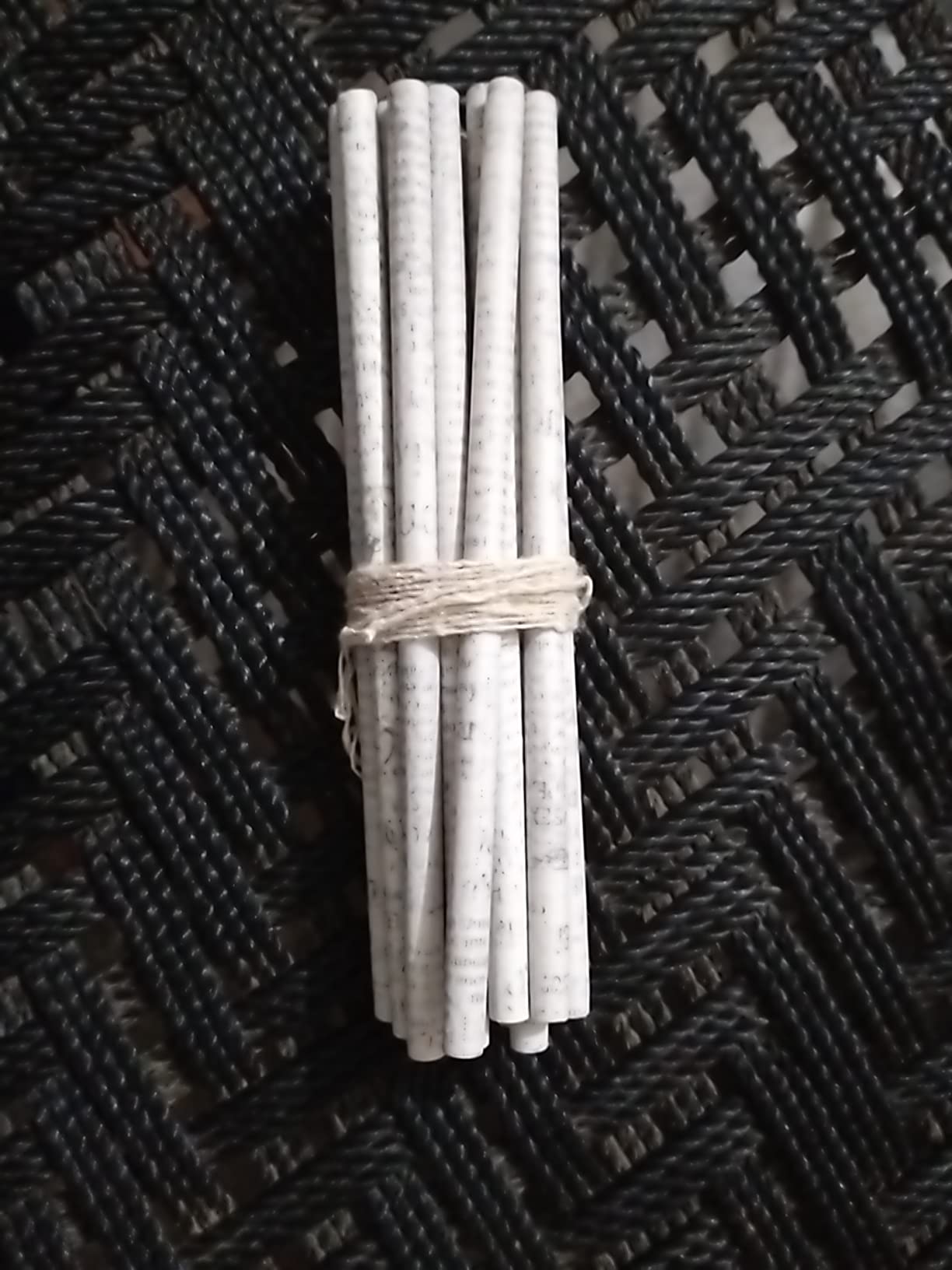 GoodWill Tech™ Recycled Newspaper Pencils Eco-Friendly Charcoal Pencil ...