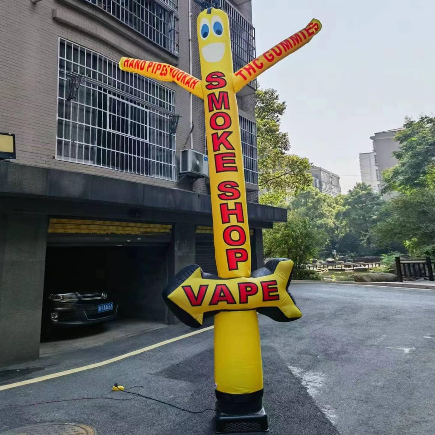 Amazon.com: 20ft Tall Smoke Shop VAPE Inflatable Tube Man Dancer with ...