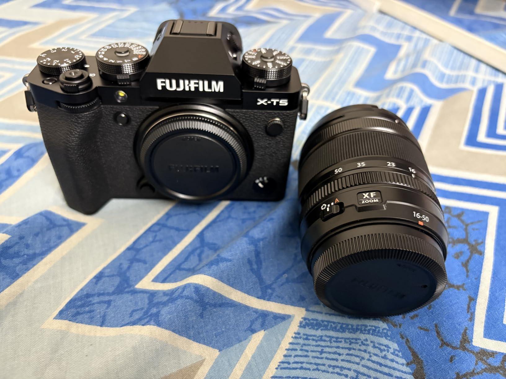 Fujifilm X-T5 Mirrorless Camera with XF 16-50mm f/2.8-4.8 Lens