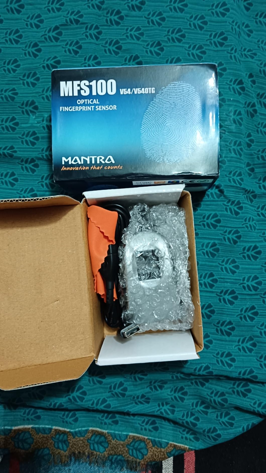 Mantra MANTRA MFS 100 Biometric Fingerprint Scanner with rd Service ...