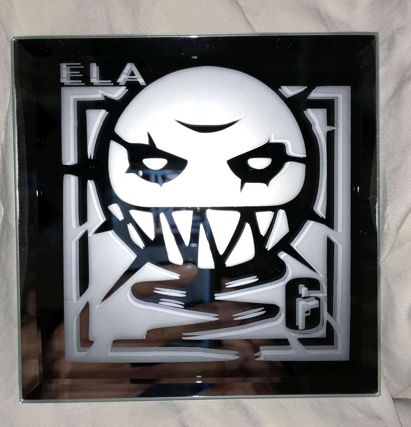 Amazon.com: Rainbow Six Siege Ela Limited Edition Logo Mirror ...