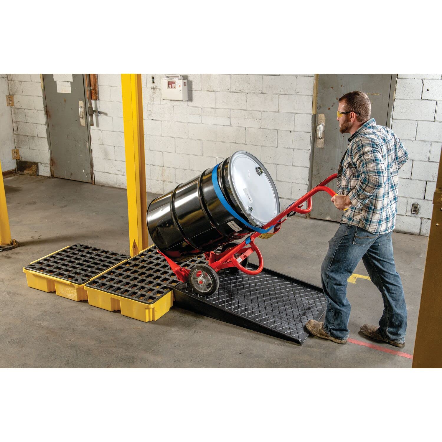 Snapklik.com : Eagle One Drum Modular Spill Platform, 26.25"x26"x6.5 ...