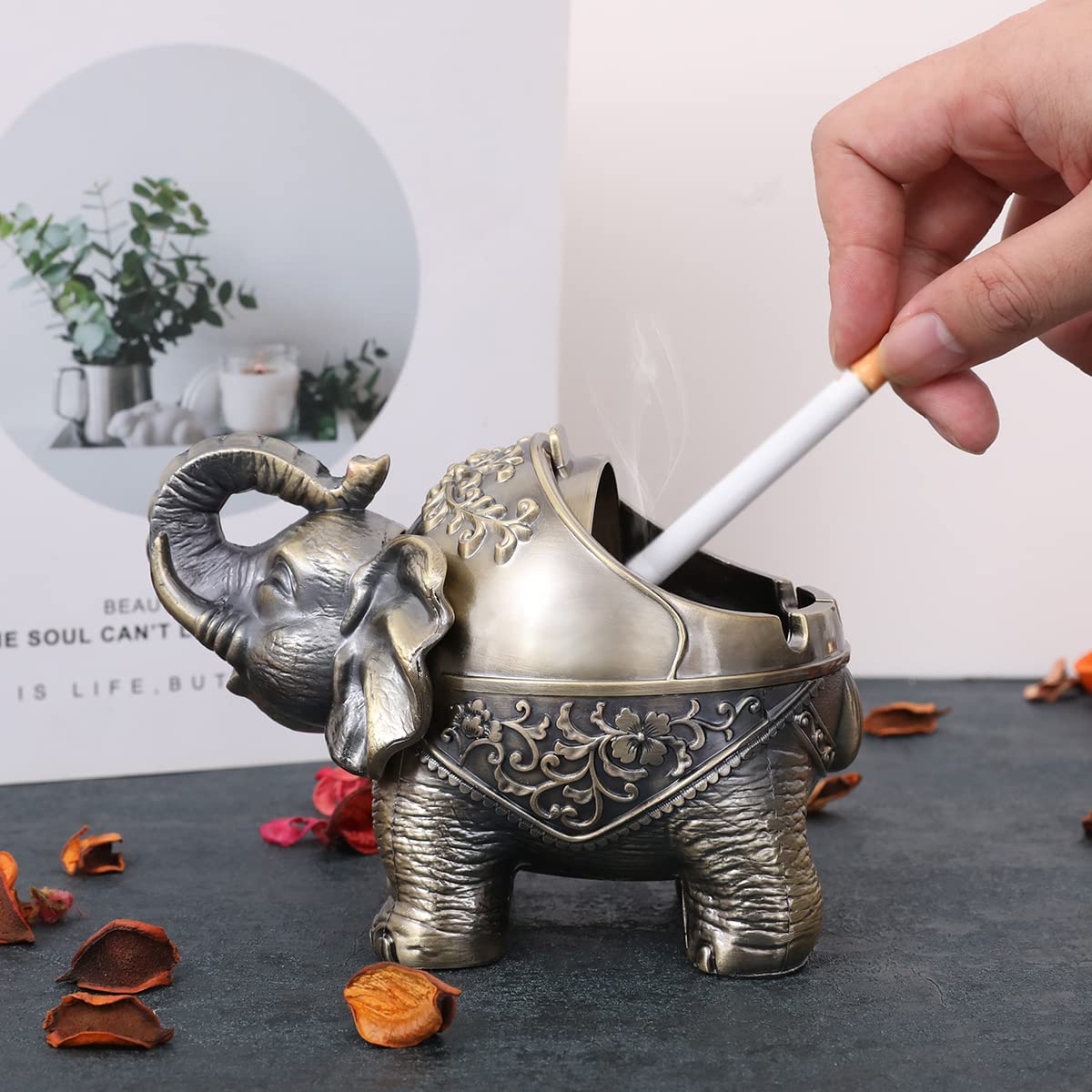 Gusnilo Elephant Ashtray with Lid Windproof Metal Ashtray Outdoor ...