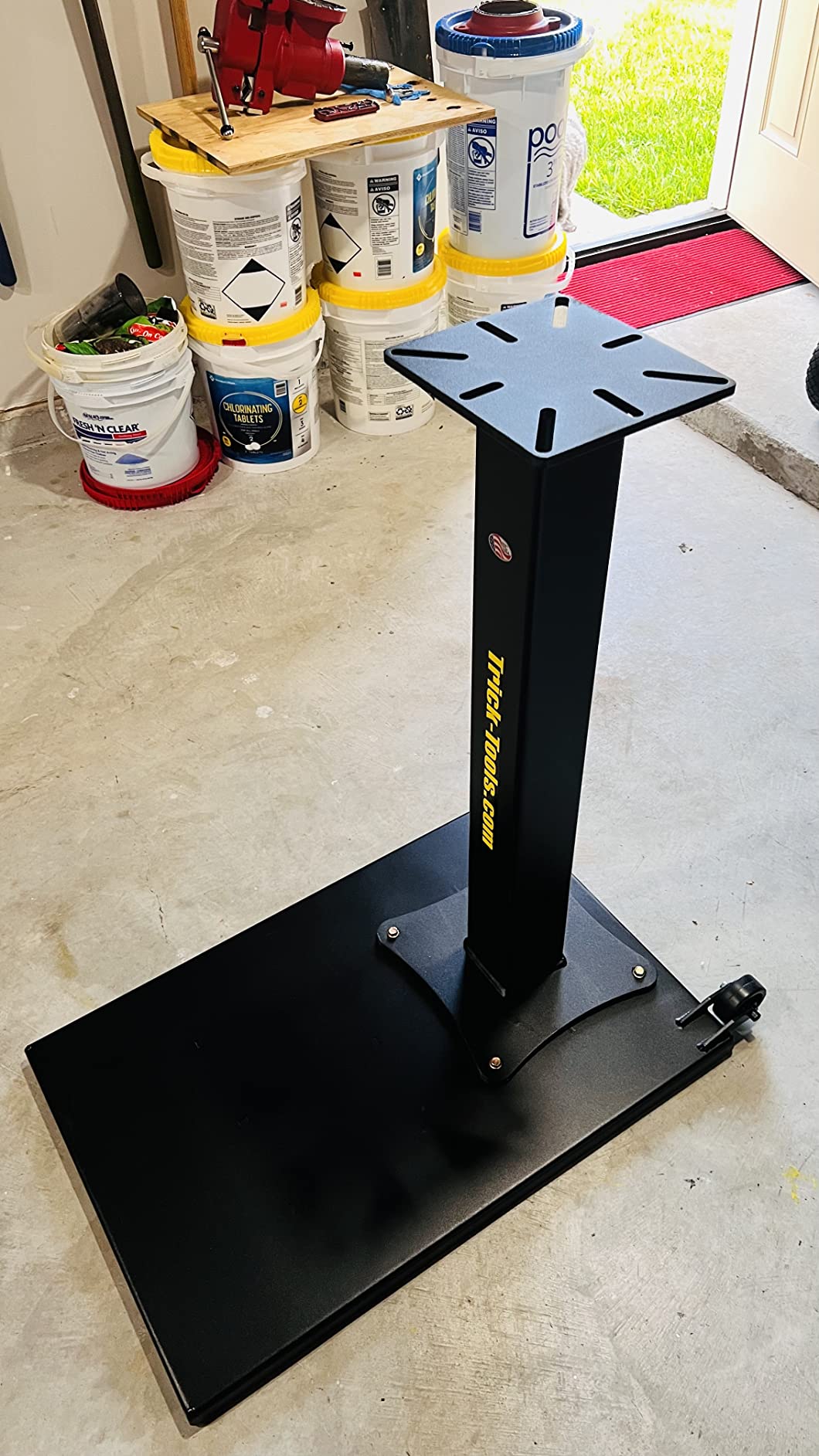 $37/mo - Finance Versa-Mount Mobile Vise and Grinder Floor Pedestal ...