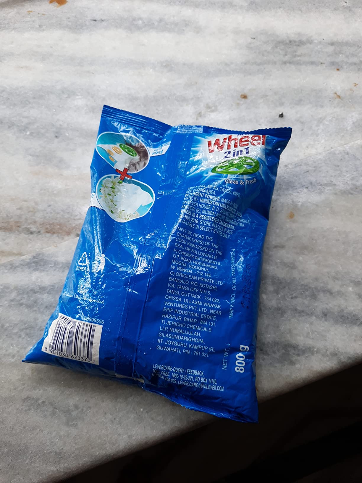 Wheel Active 2 in 1 Detergent Powder - Clean and Fresh (Blue), Pack of ...