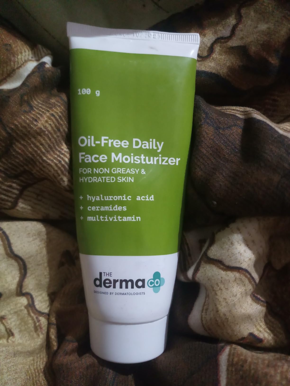 The Derma Co Oil-Free Daily Face Moisturizer With Hyaluronic Acid ...