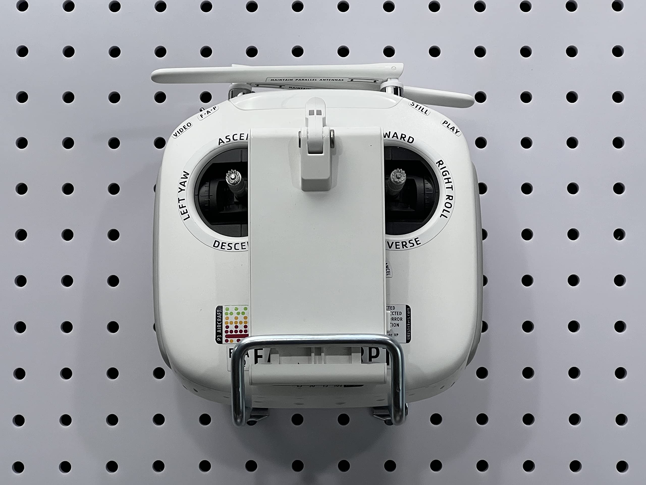 Snapklik.com : Triton Products DuraHook Double Closed End Loop Pegboard ...