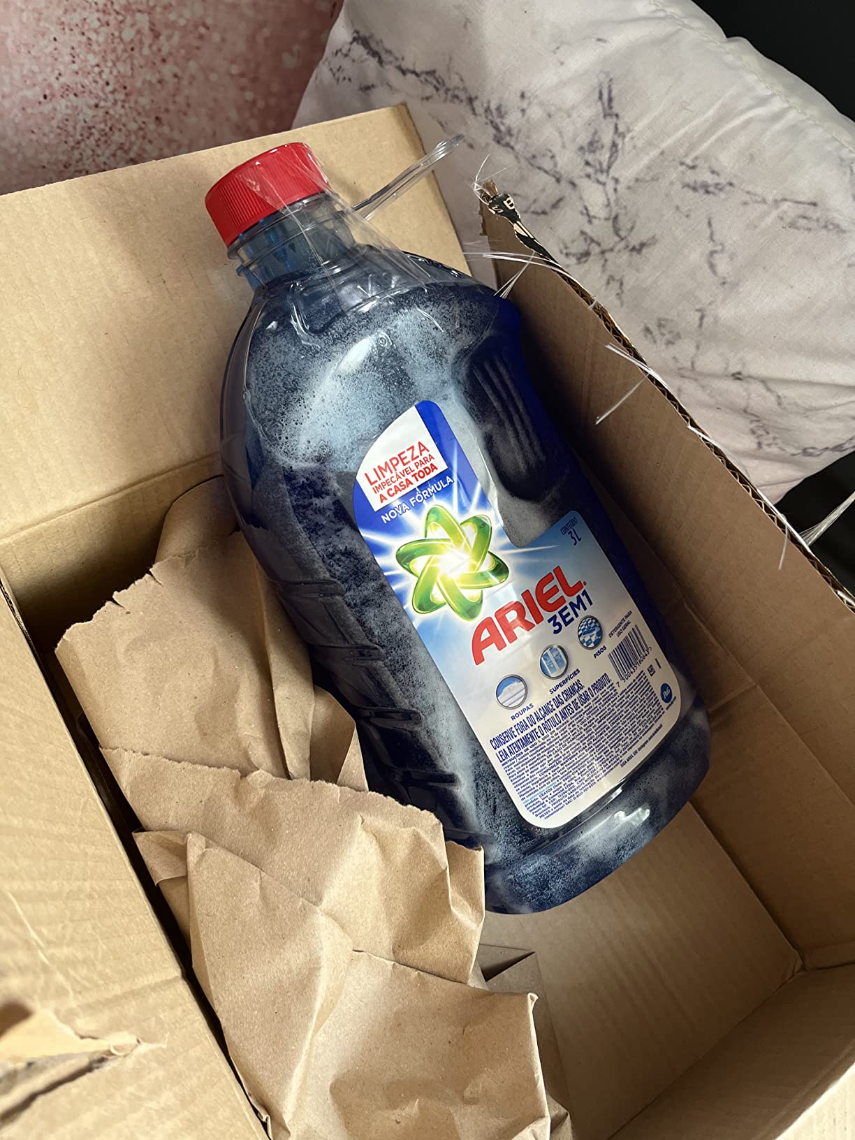 Detergente Líquido Ariel Multiusos 3 em 1 - 3L : Amazon.com.br: Casa