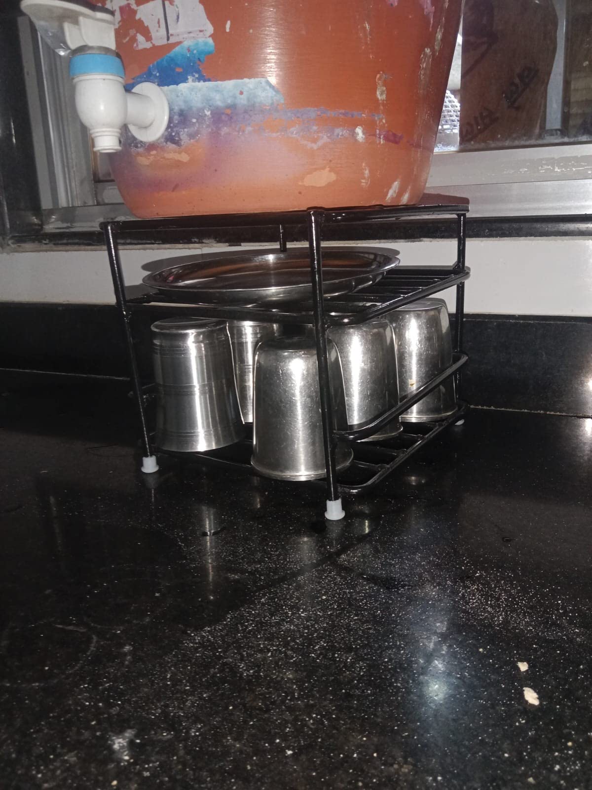 Heavy Duty Material Earthen Pot Stand,Water Pot Stand,Water Dispenser ...