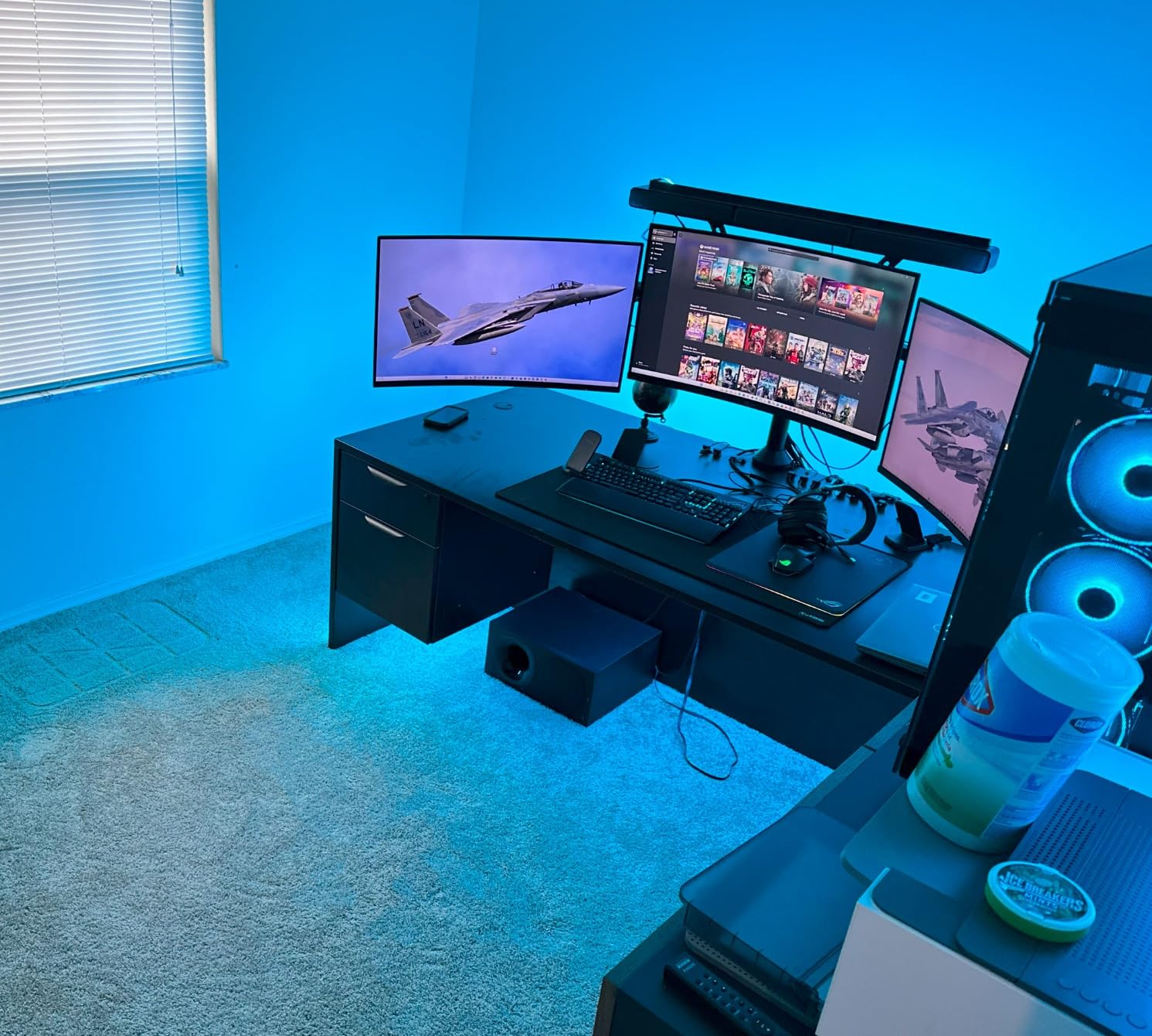 $42/mo - Finance Terived 4 Computers 1 DP Monitor KVM Switch 4K@144Hz ...