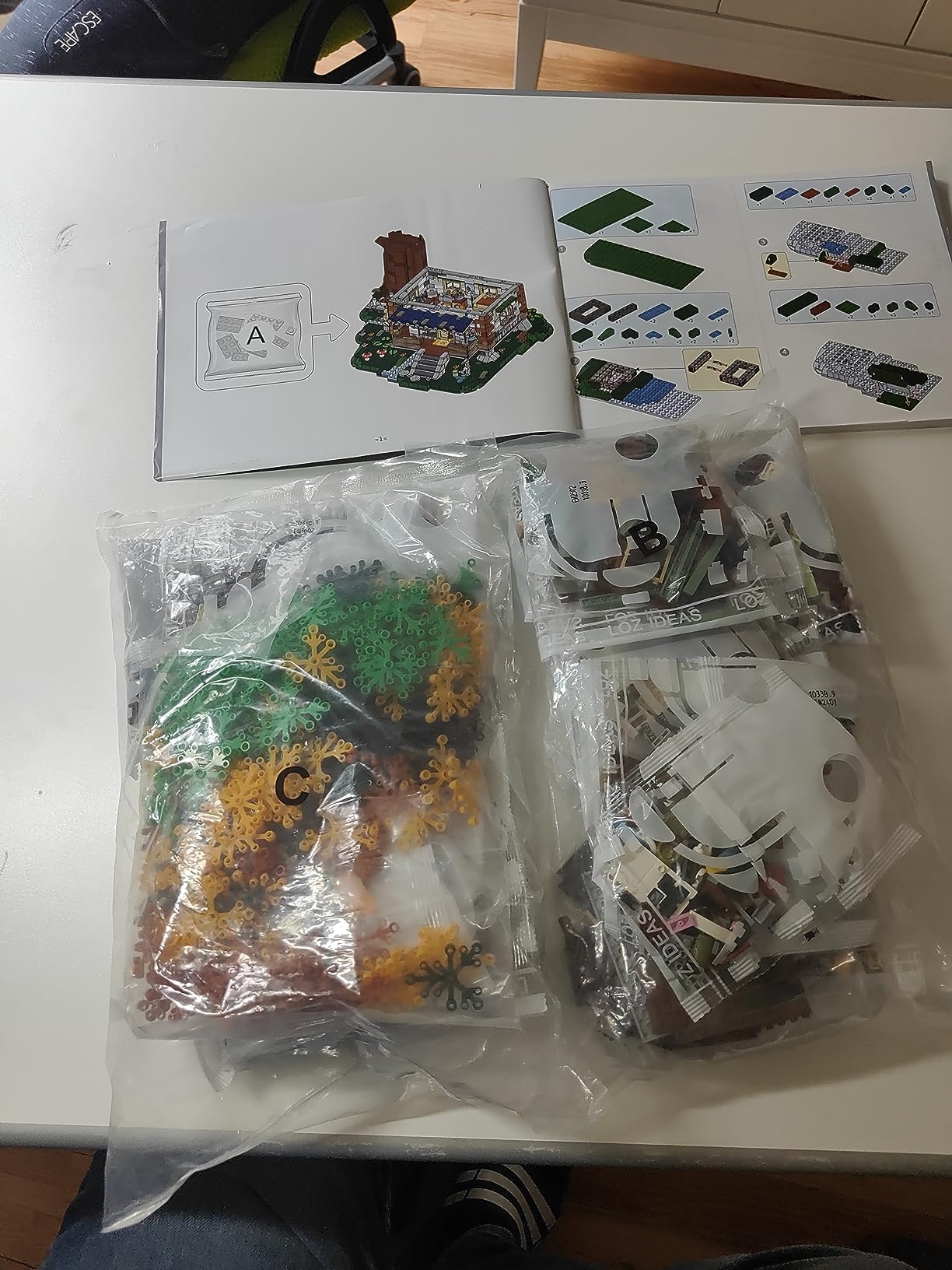 LOZ Mini Blocks 1033 Baumhaus Bausteine Haus Bausatz Set, 4761 ...