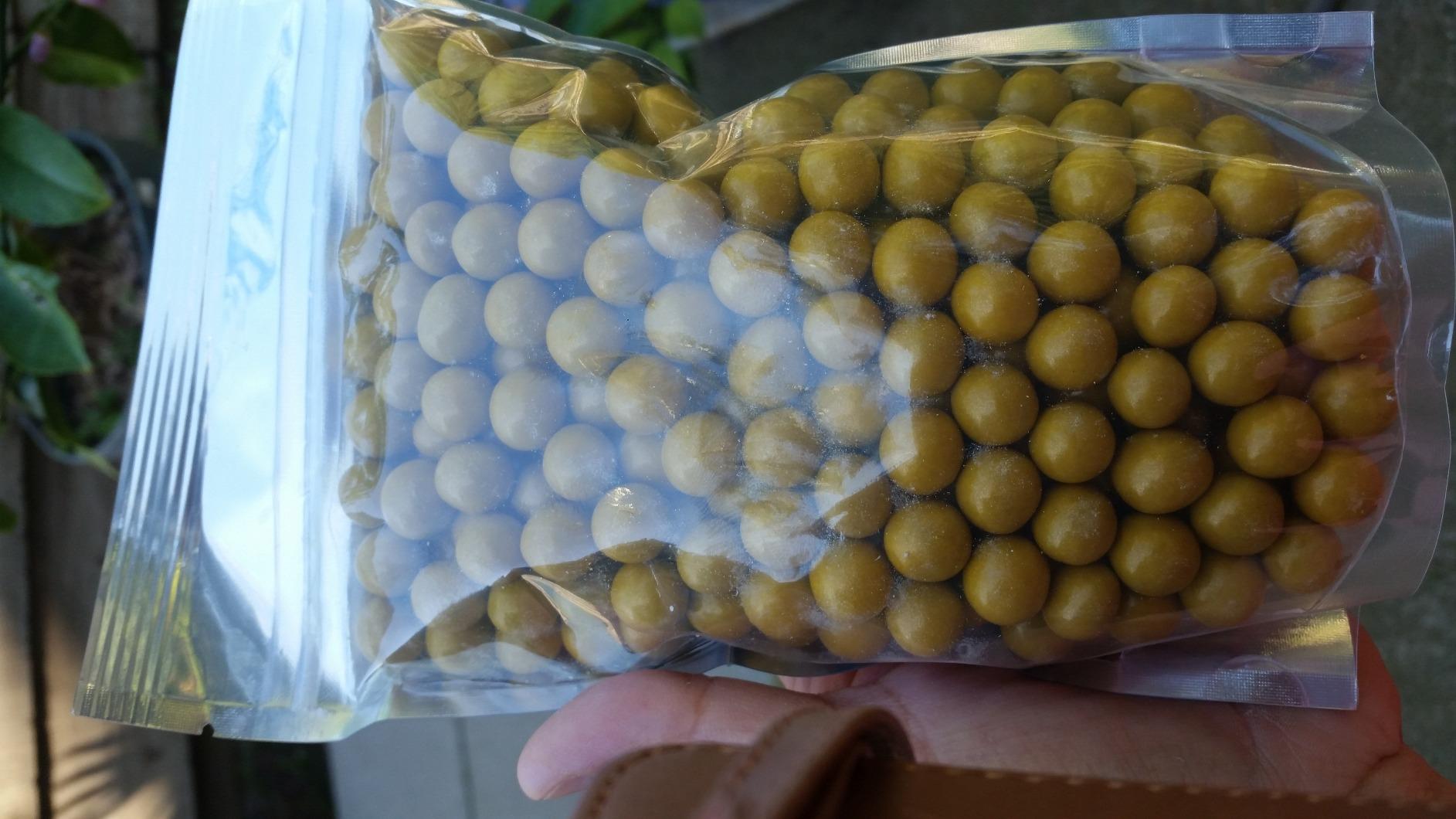 Amazon.com: Gold Sixlets Candy 1LB Bag : Home & Kitchen