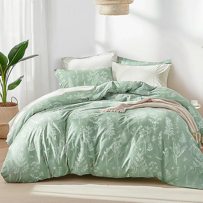 Amazon.com: Love's cabin Sage Green Comforter Set Queen - Queen Size ...