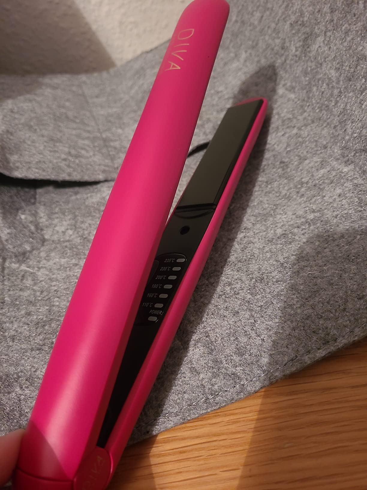 Diva Pro Styling Digital Straightener and Styler Onyx with Macadamia ...