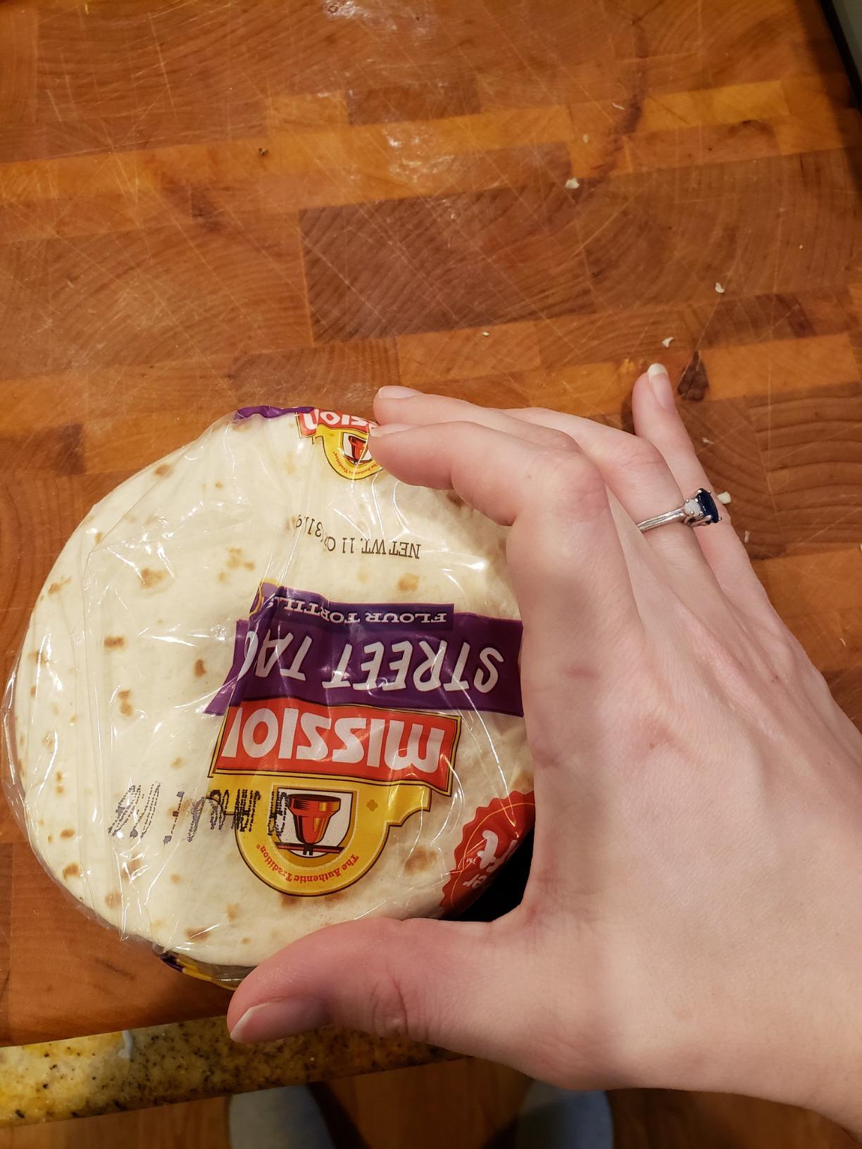 Amazon.com: Mission Street Taco Flour Tortillas, Mini Soft Taco Size ...