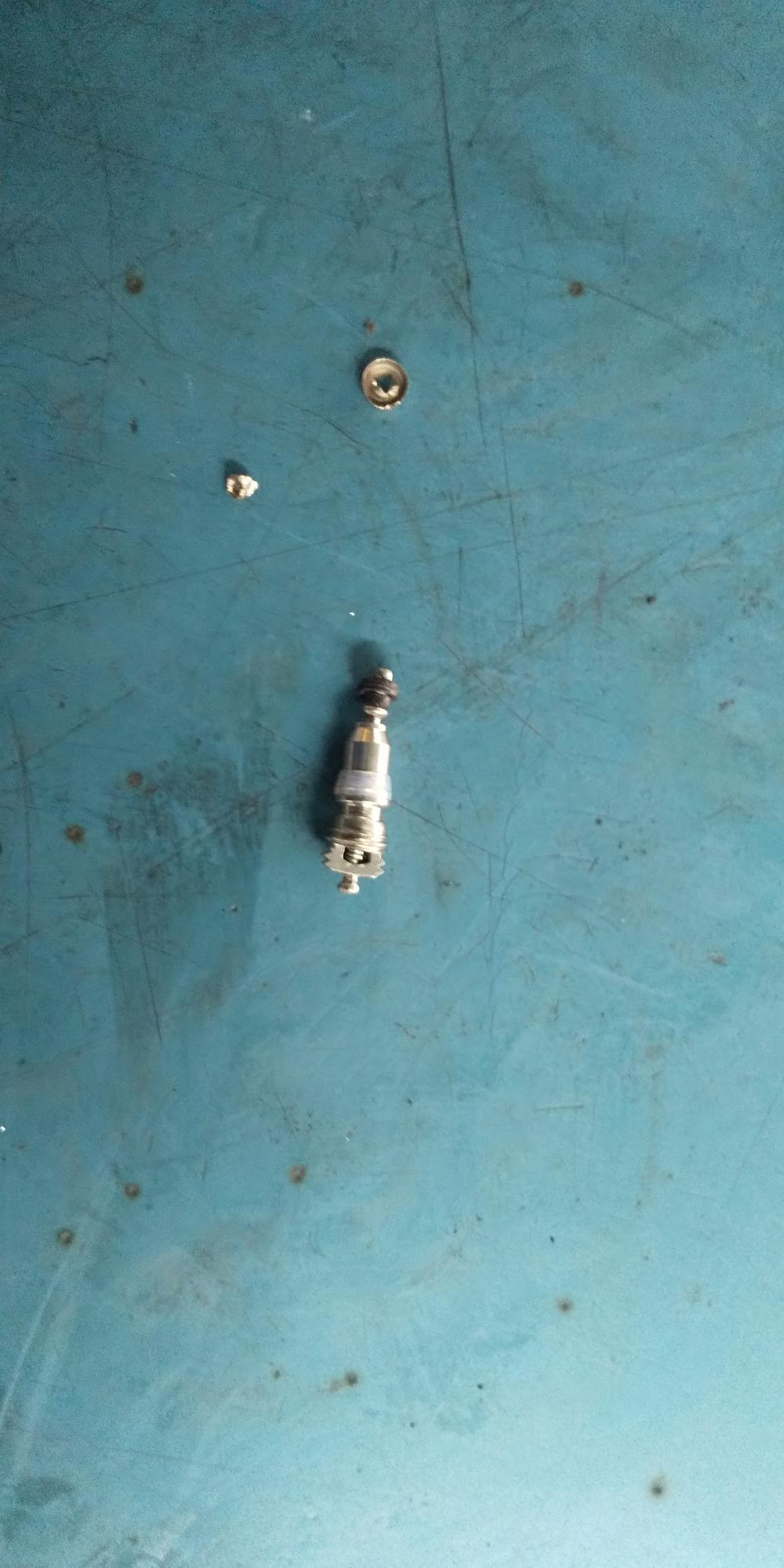 Amazon | zmart FJC 2538 R-12→R-134a 変換 レトロフィット コンバージョンキット FJC 2538 R-12 ...