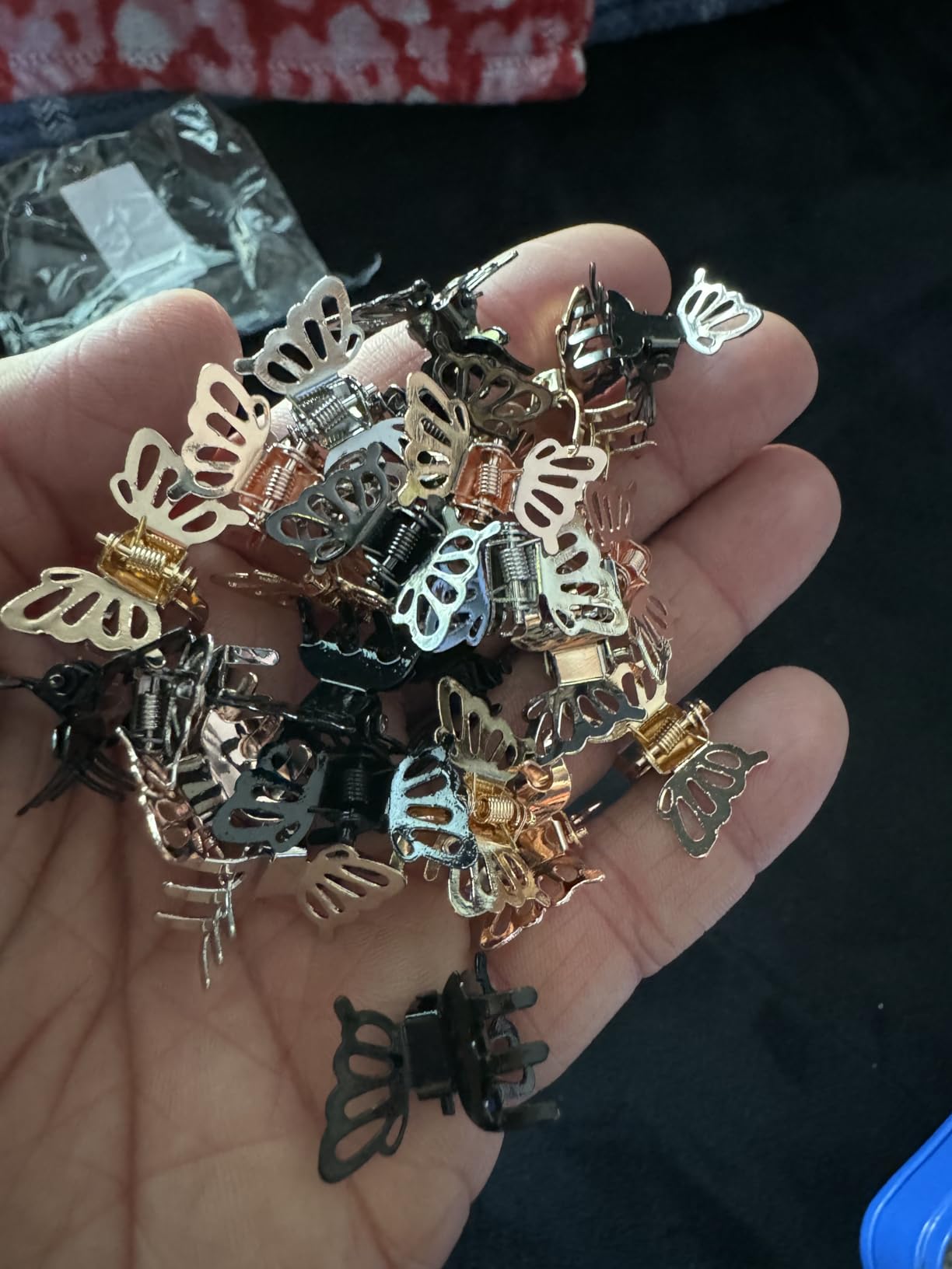 Amazon.com : Wecoe 30 Pcs Small Butterfly Hair Clips Girls Tiny Mini ...