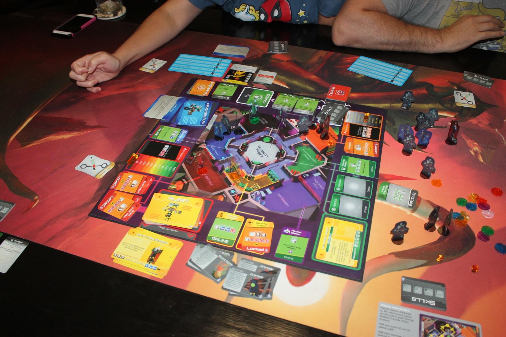 Amazon.com: The Captain is Dead Lockdown - Cooperative Board Game ...