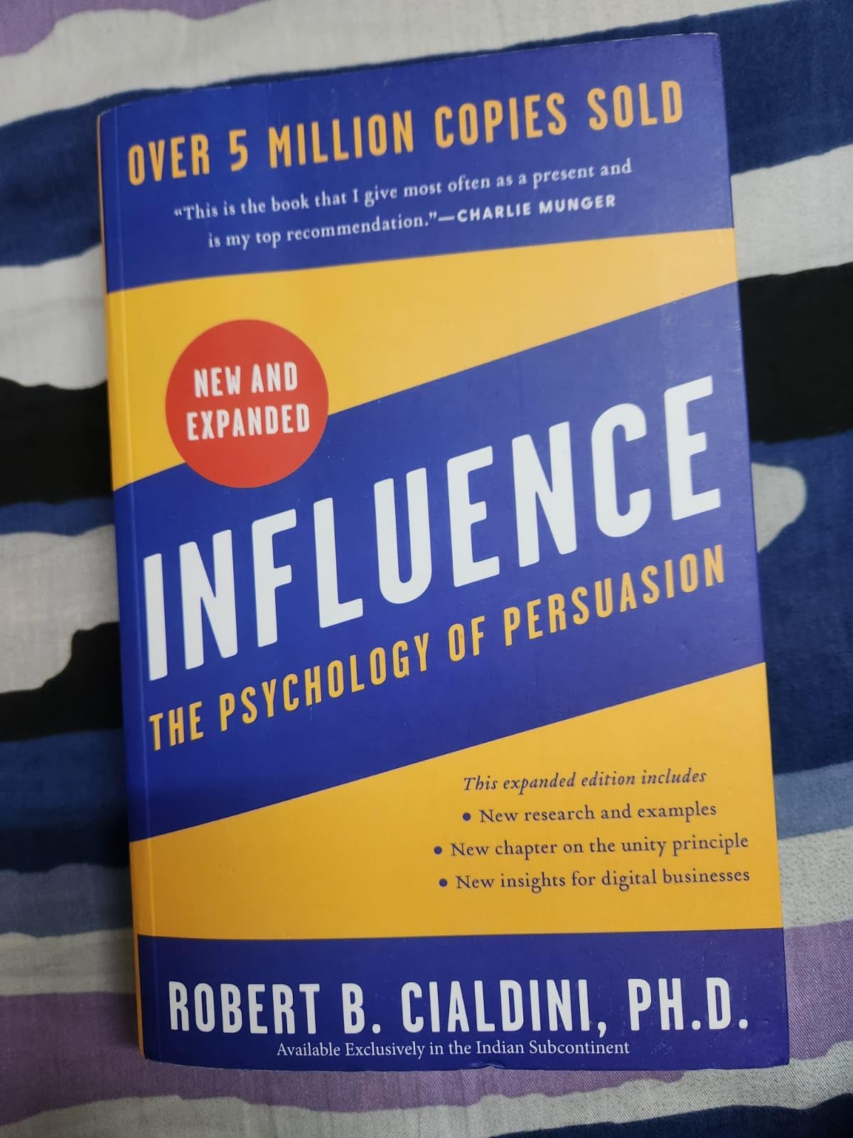 Buy Influence : The Psychology of Persuasion (New and Expanded) Book ...