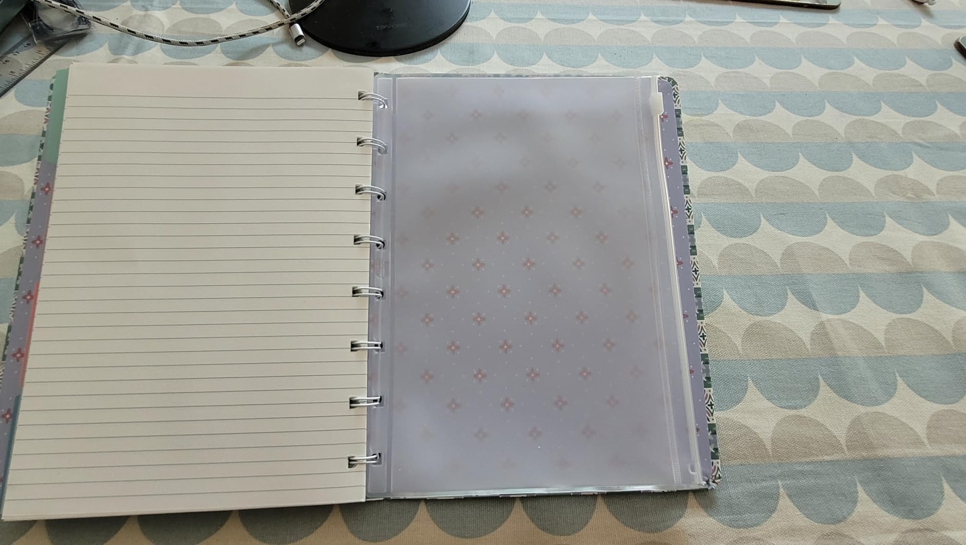 Filofax Refillable A5 Notebook - Zip Opening Envelope : Amazon.co.uk ...
