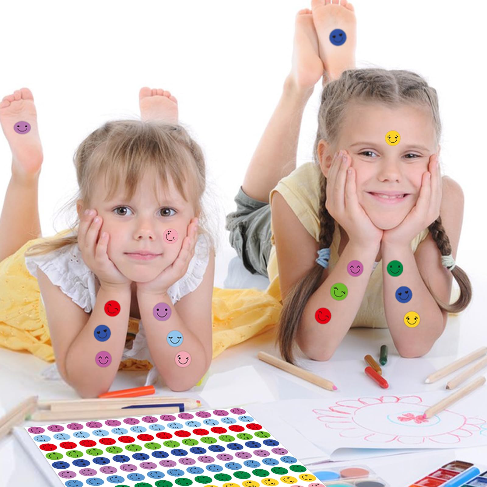 Snapklik.com : 6000 Pcs Happy Smiley Face Stickers For Kids Reward,0.4 ...