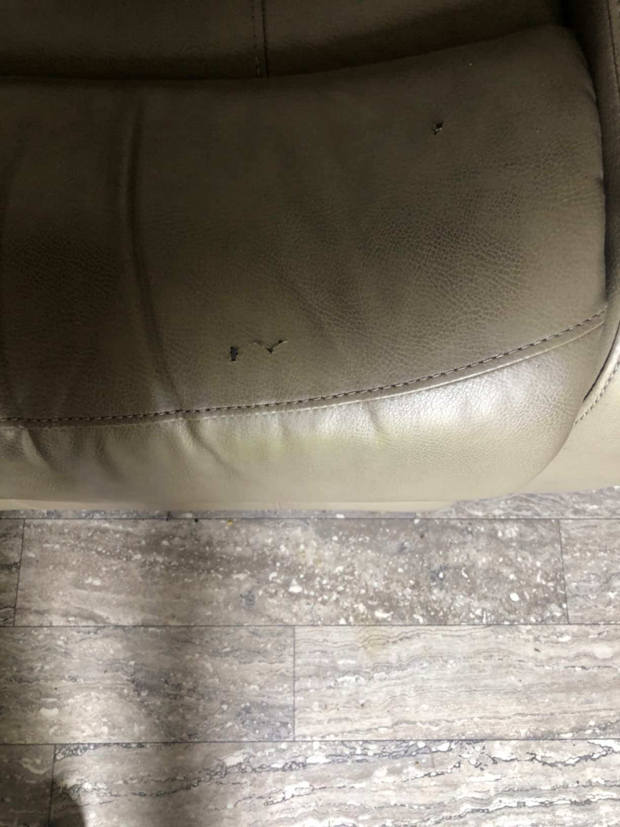 $55/mo - Finance RecPro RV 67" Powered Sofa Recliner & Console ...