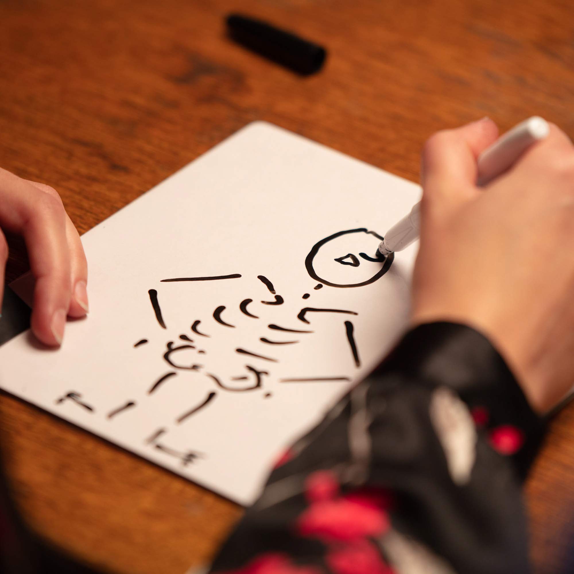 HINT Party Game (US Edition) | Charades and Drawing Ga...B08CCNKLRD ...